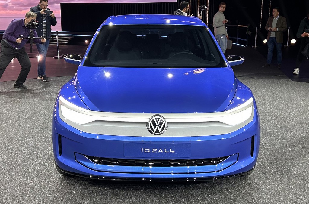 Bold New Volkswagen Id 2all Previews Sub £22 000 Electric Car Move